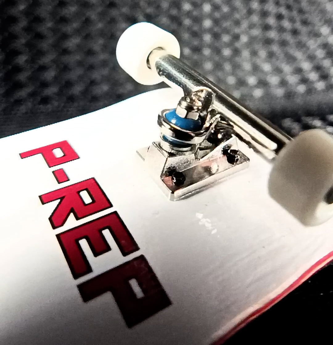 Broken Knuckle Fingerboards - fingerboard your own way